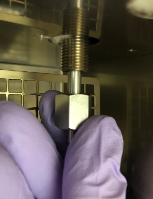 Installation of Adapter for Wide Bore Capillary Column (Adapter for WBC ...